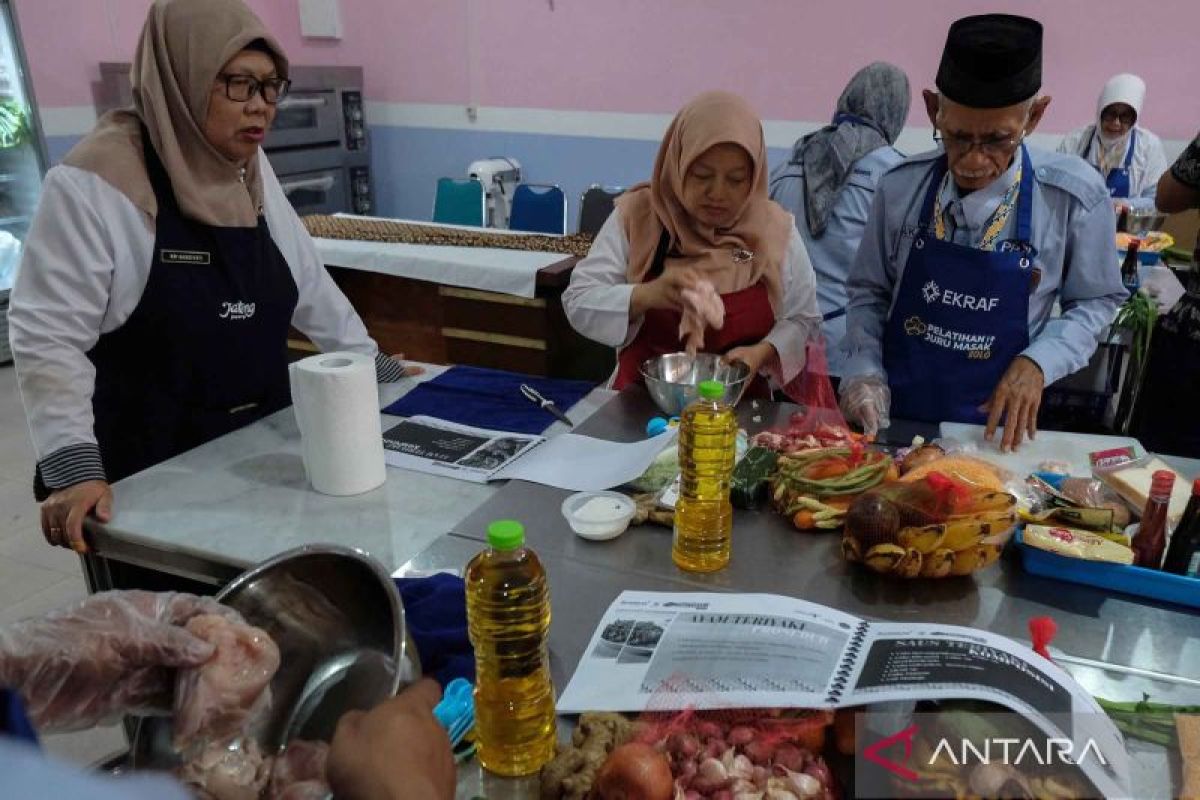 Kementerian Ekonomi Kreatif gelar pelatihan juru masak untuk program ...