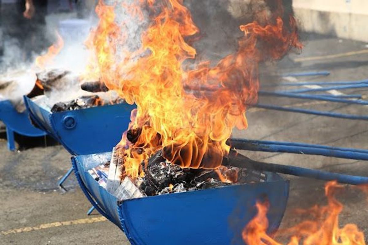 Bea Cukai Banjarmasin Musnahkan 1,5 Juta Batang Rokok Ilegal - ANTARA News