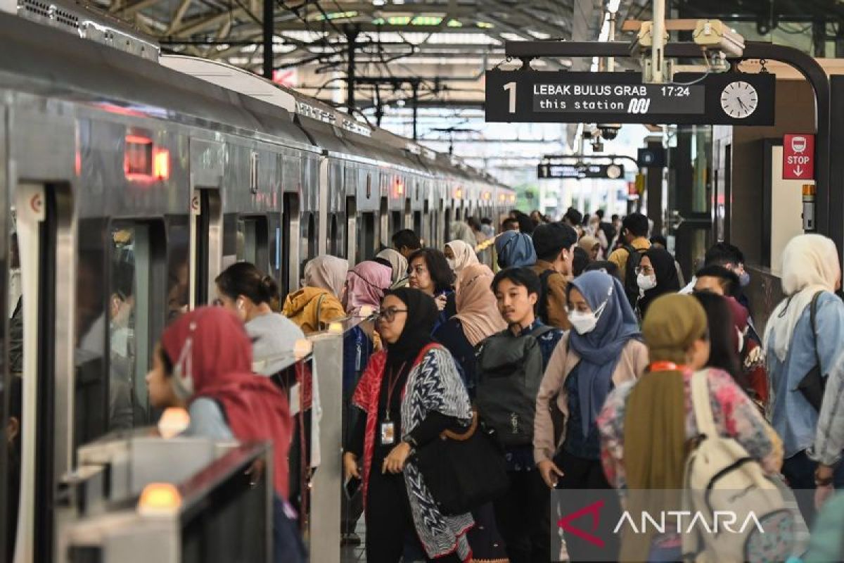 Pengguna MRT kini bisa bayar tiket gunakan dompet digital GoPay - ANTARA News