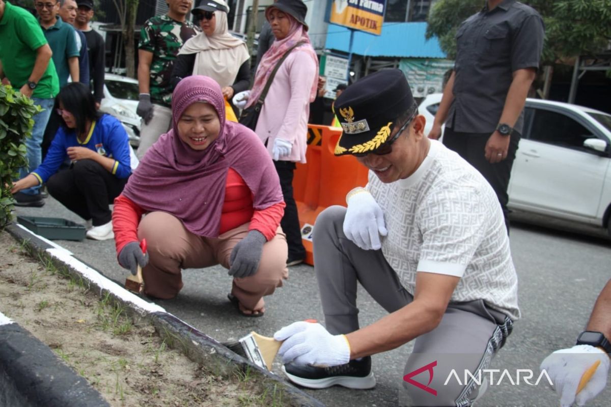 Pemkot Balikpapan gelar KBM jelang perayaan HUT Kota ke 128 - ANTARA News Kalimantan Timur