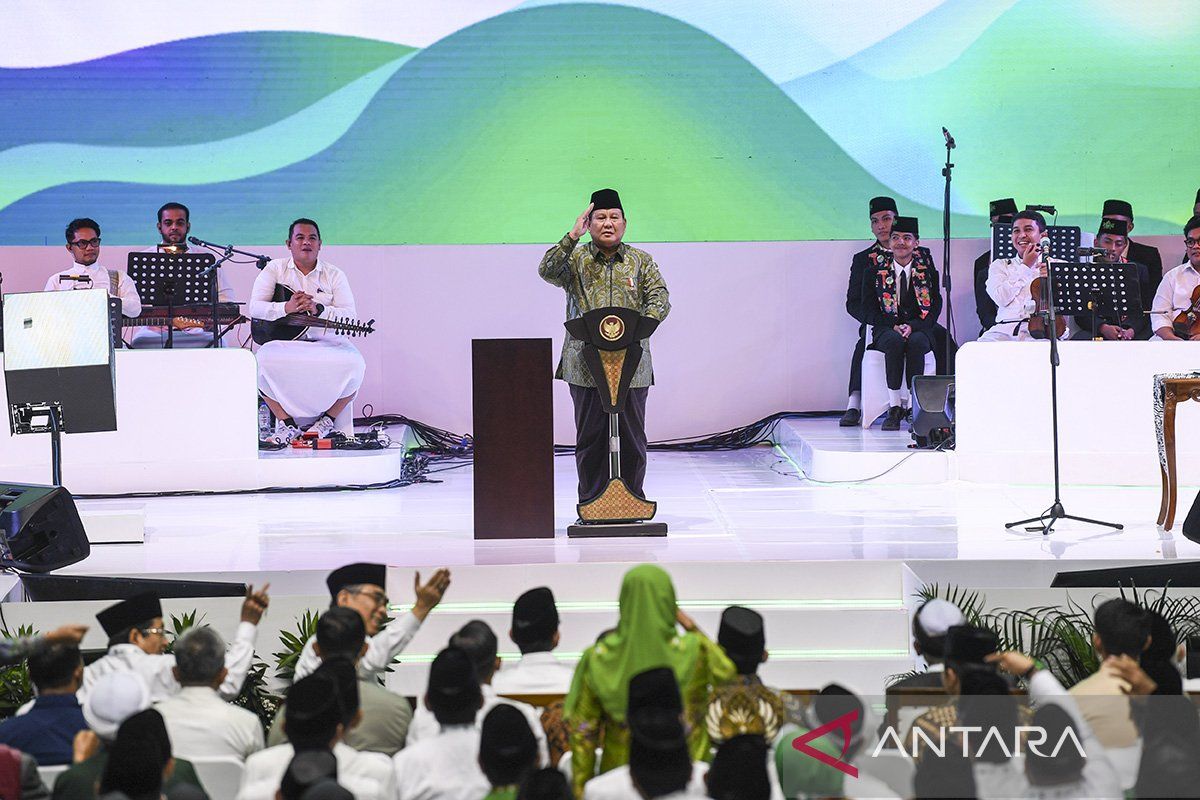Prabowo ingatkan aparat negara harus setia pada rakyat - ANTARA News Prabowo ingatkan aparat negara harus setia pada rakyat - ANTARA News