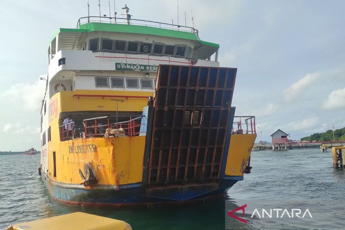 Pelayaran antarpulau di Tual kembali beroperasi setelah ditunda 5 hari ...