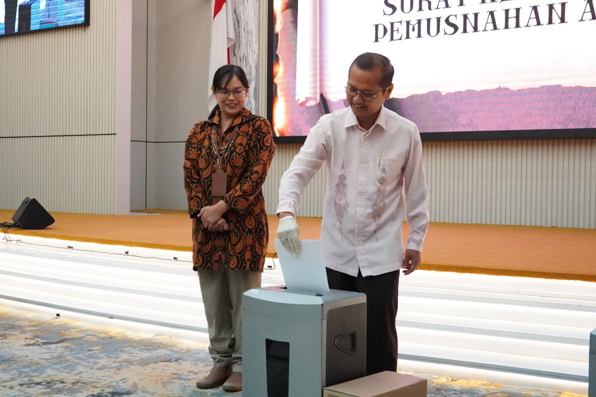 Ditjen Bimas Buddha dan Katolik kolaborasi musnahkan arsip lama - ANTARA News