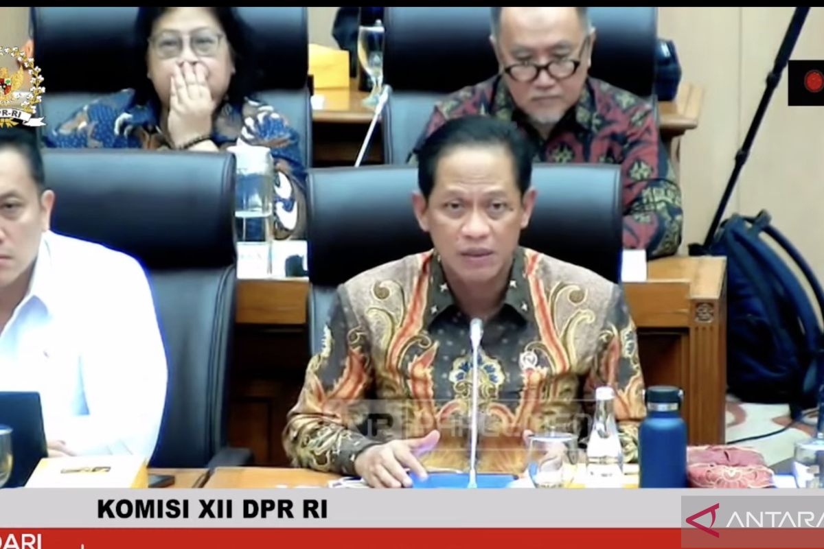 Bukan timbun sampah, KLH jelaskan "pulau sampah" hanya untuk residu - ANTARA News