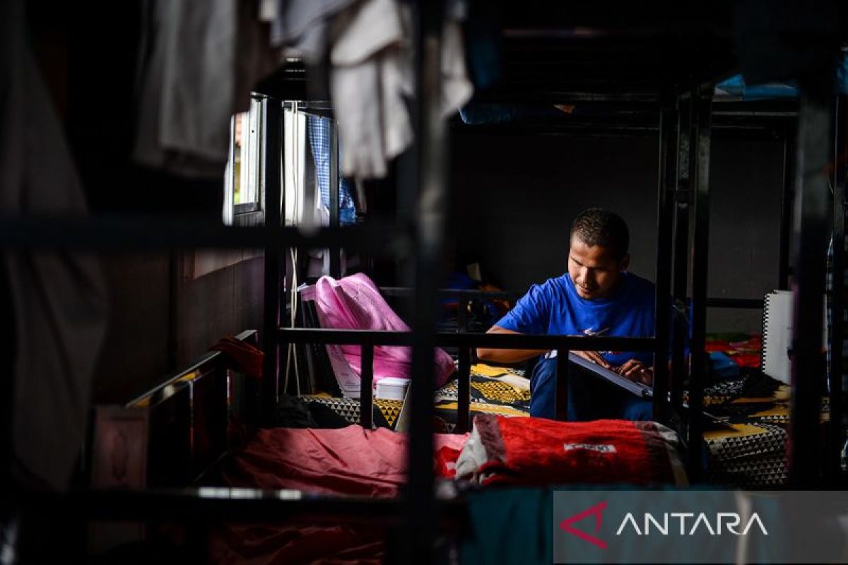 Minggu pertama Ramadhan di pesantren tuna netra - ANTARA News Jawa Barat