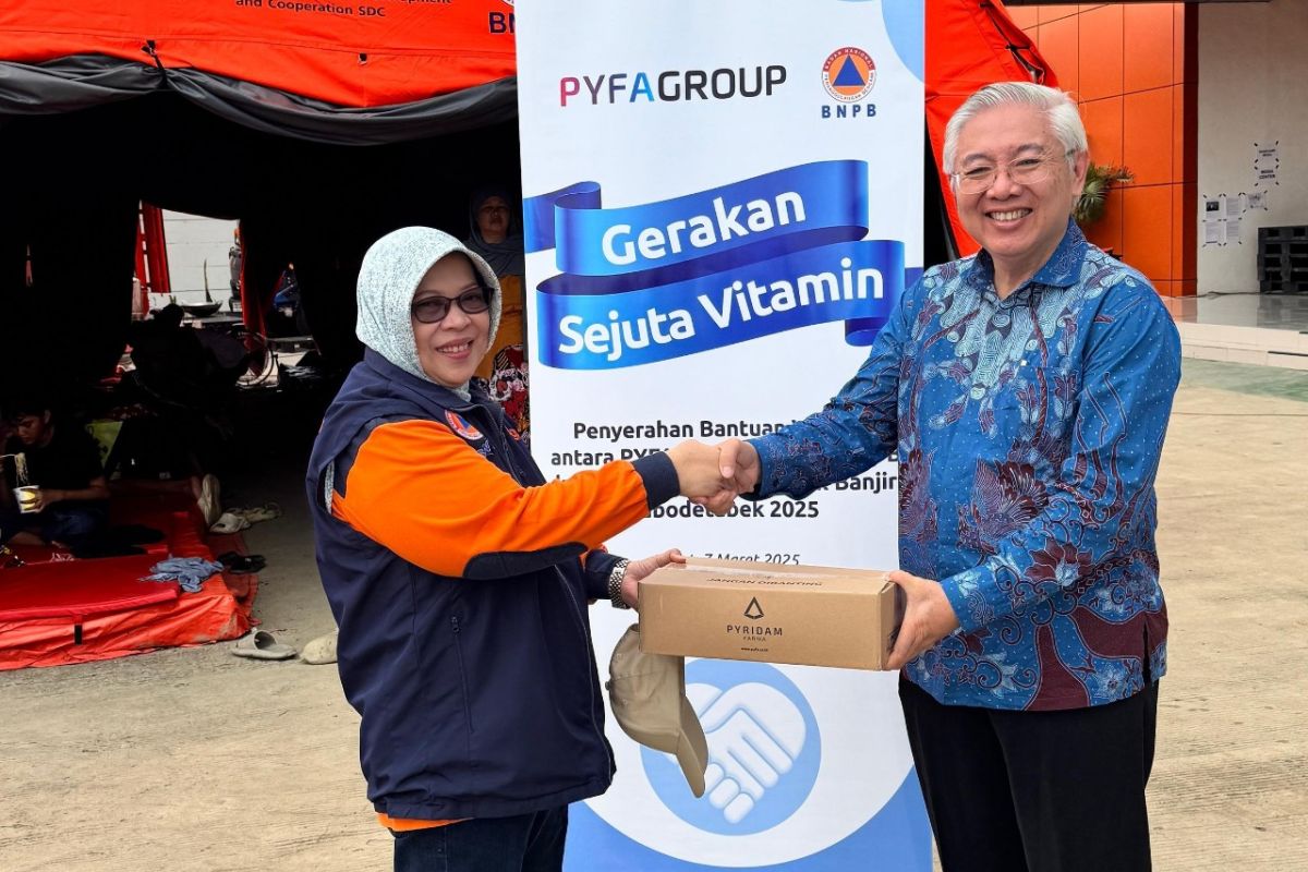 Pyridam Farma salurkan bantuan vitamin melalui BNPB untuk korban banjir - ANTARA News Megapolitan