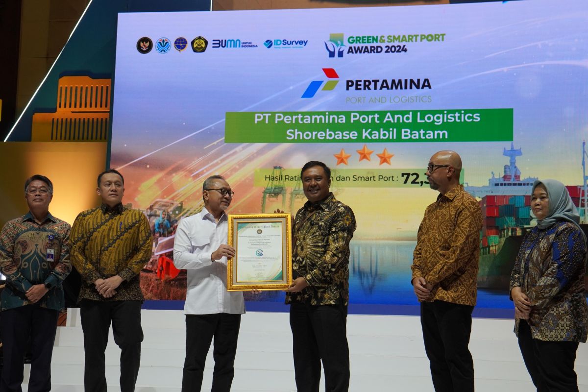 Pertamina Port and Logistics raih penghargaan Green & Smart Port 2025 ...