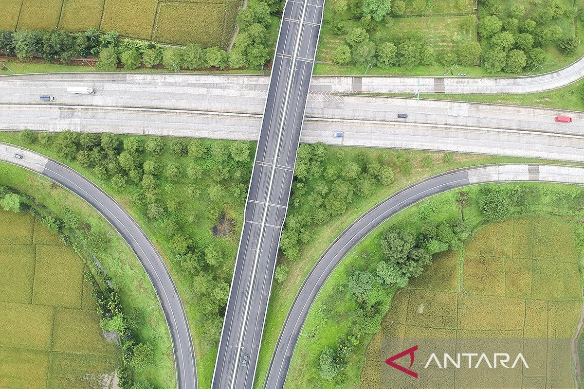 Jasa Marga berikan potongan tarif tol 20 persen pada mudik lebaran 2025 - ANTARA News