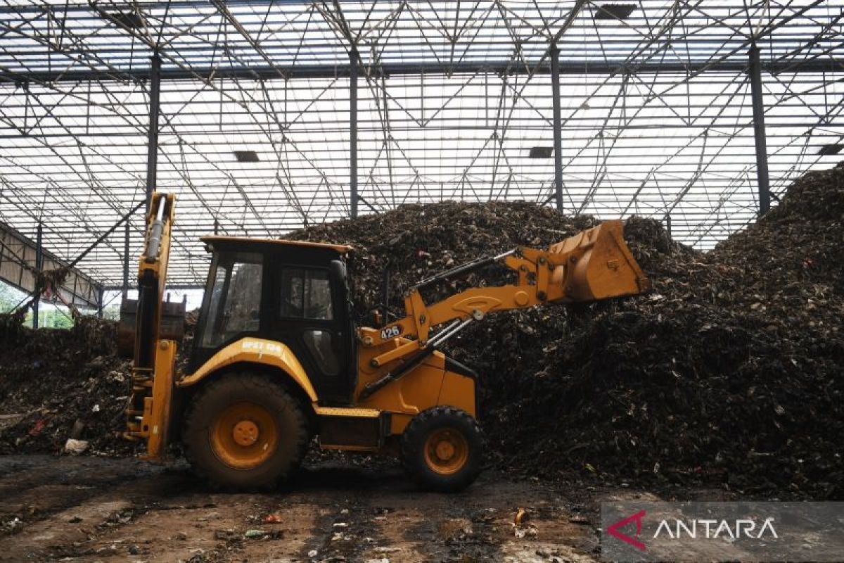 RDF Plant Bantar Gebang olah sampah jadi bahan bakar alternatif - ANTARA News