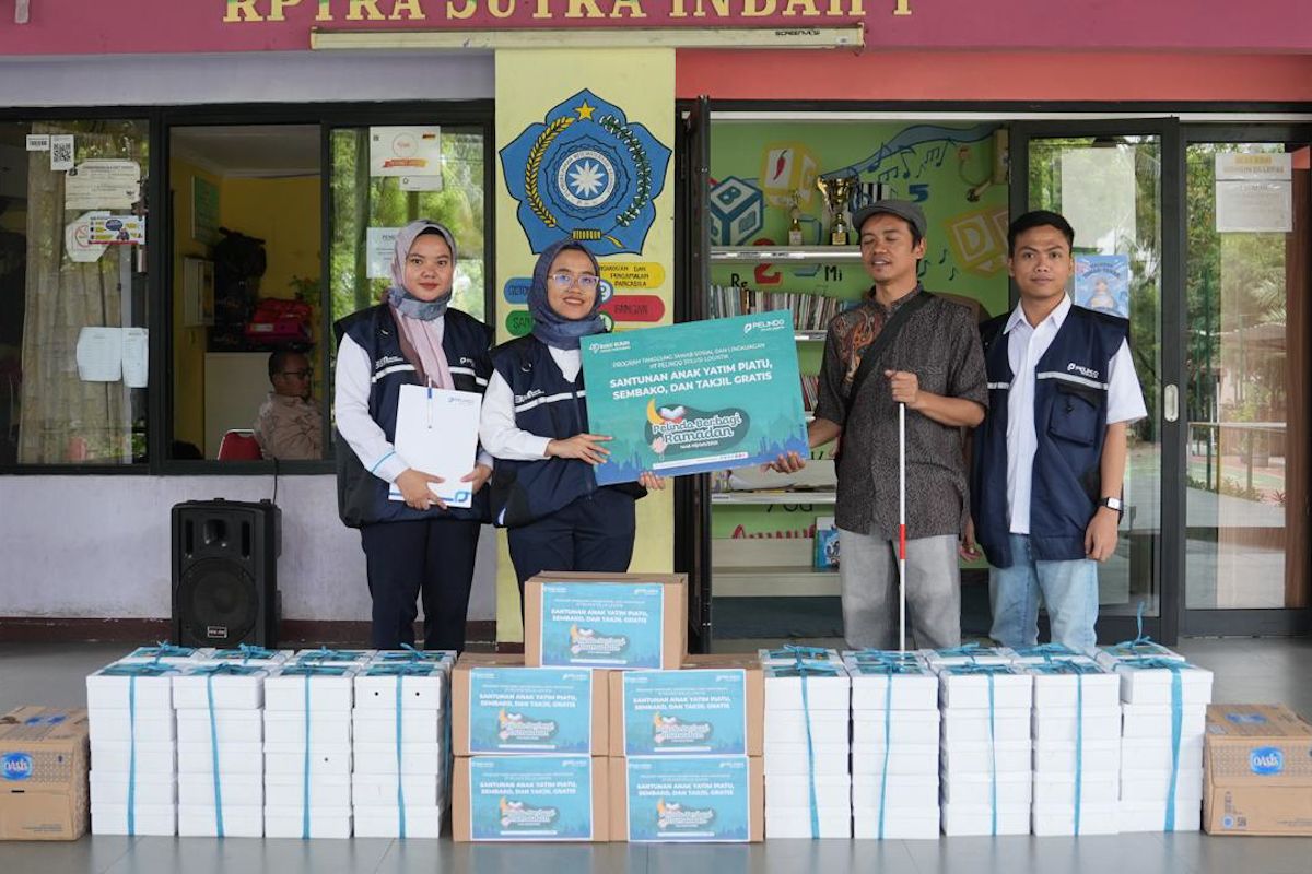 Pelindo Solusi Logistik bagikan ribuan sembako semarakkan Ramadhan - ANTARA News