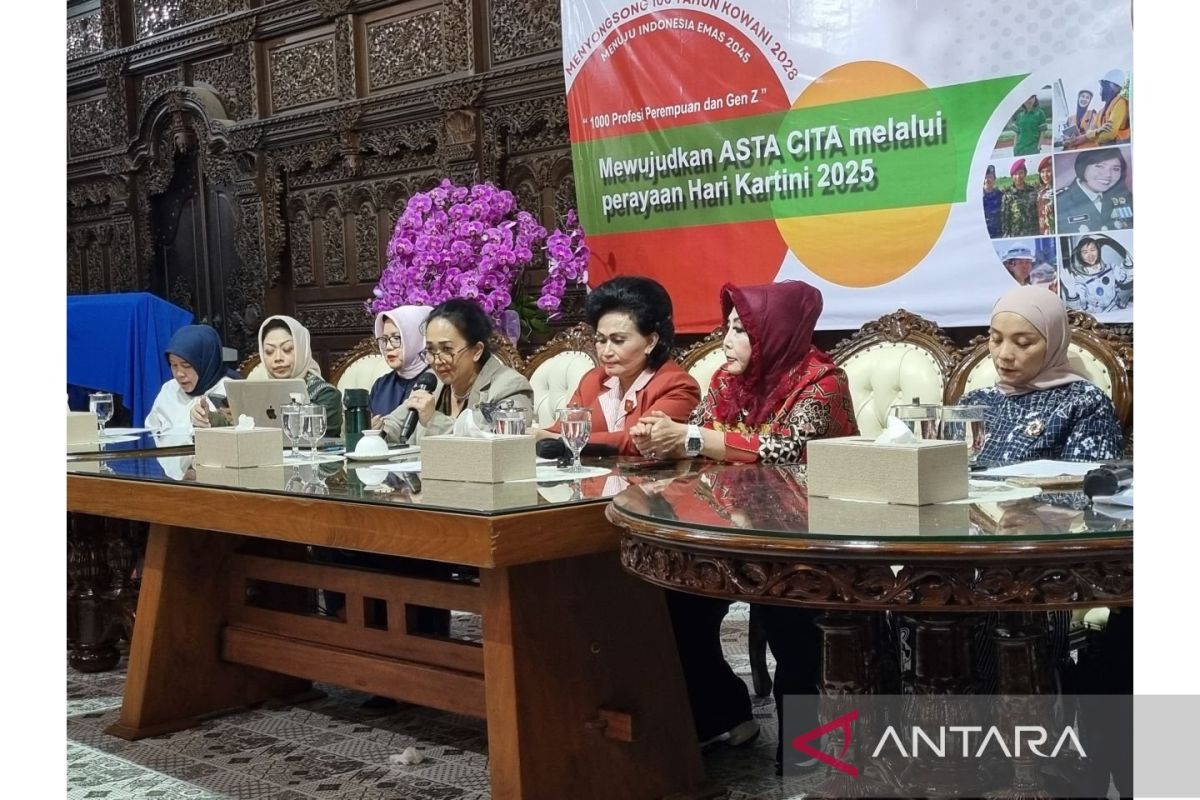 KPPPA tekankan peran perempuan kembalikan nilai luhur budaya - ANTARA News