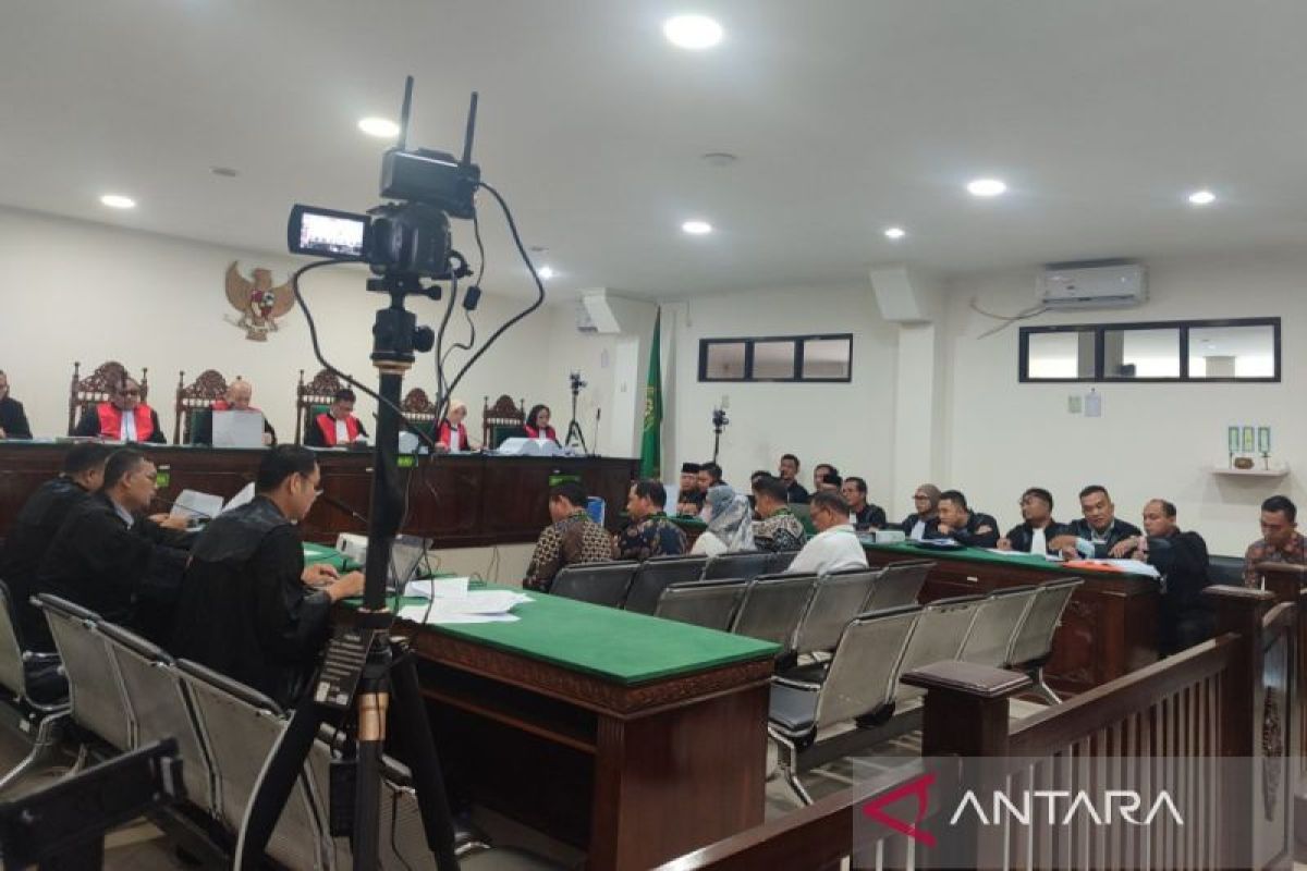 PN Bengkulu periksa lima saksi kasus gratifikasi Rohidin Mersyah ...