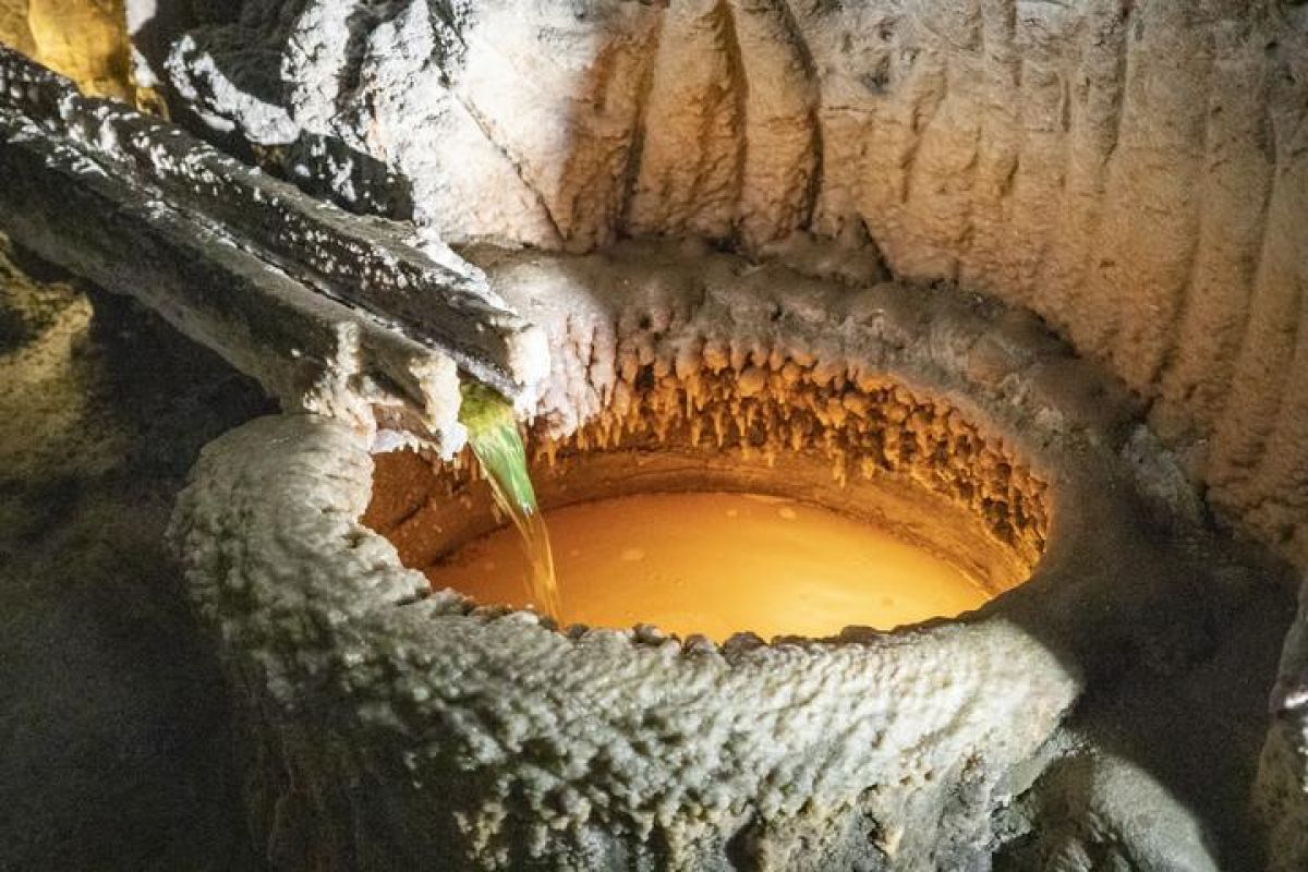Tambang garam Wieliczka, salah satu warisan dunia UNESCO di Polandia ...