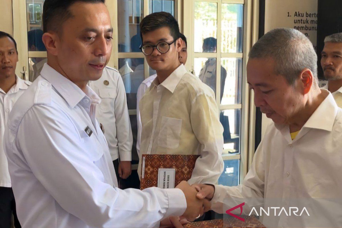 38 warga binaan Rutan Kelas I Medan dapat remisi Waisak 2025 - ANTARA News Sumatera Utara