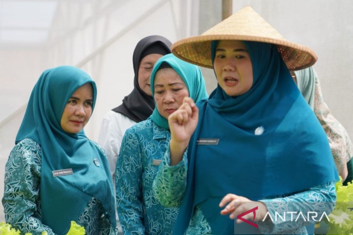 TP PKK Bogor serukan pentingnya kesadaran warga jaga kebersihan lingkungan - ANTARA News Megapolitan