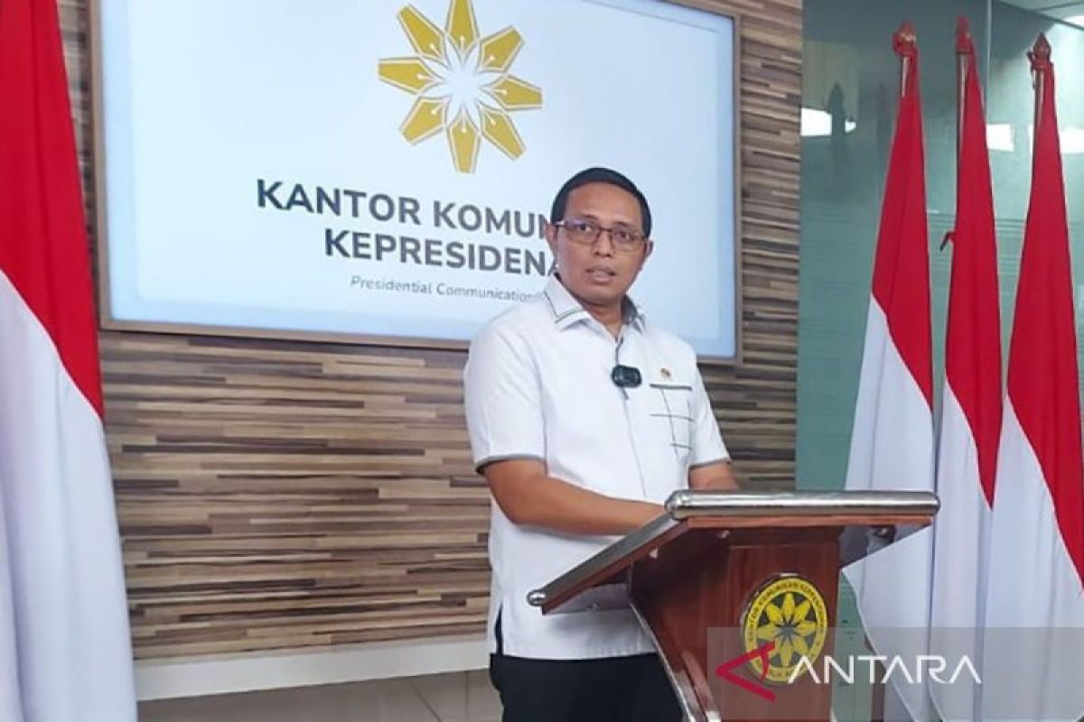 Kemarin, Tanggapan soal sekolah gratis hingga uji klinis vaksin TBC - ANTARA News