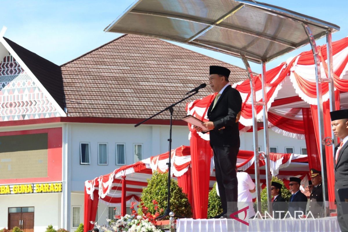 Wabup Tapsel pimpin upacara Peringatan Hari Lahir Pancasila 2025 - ANTARA News Sumatera Utara