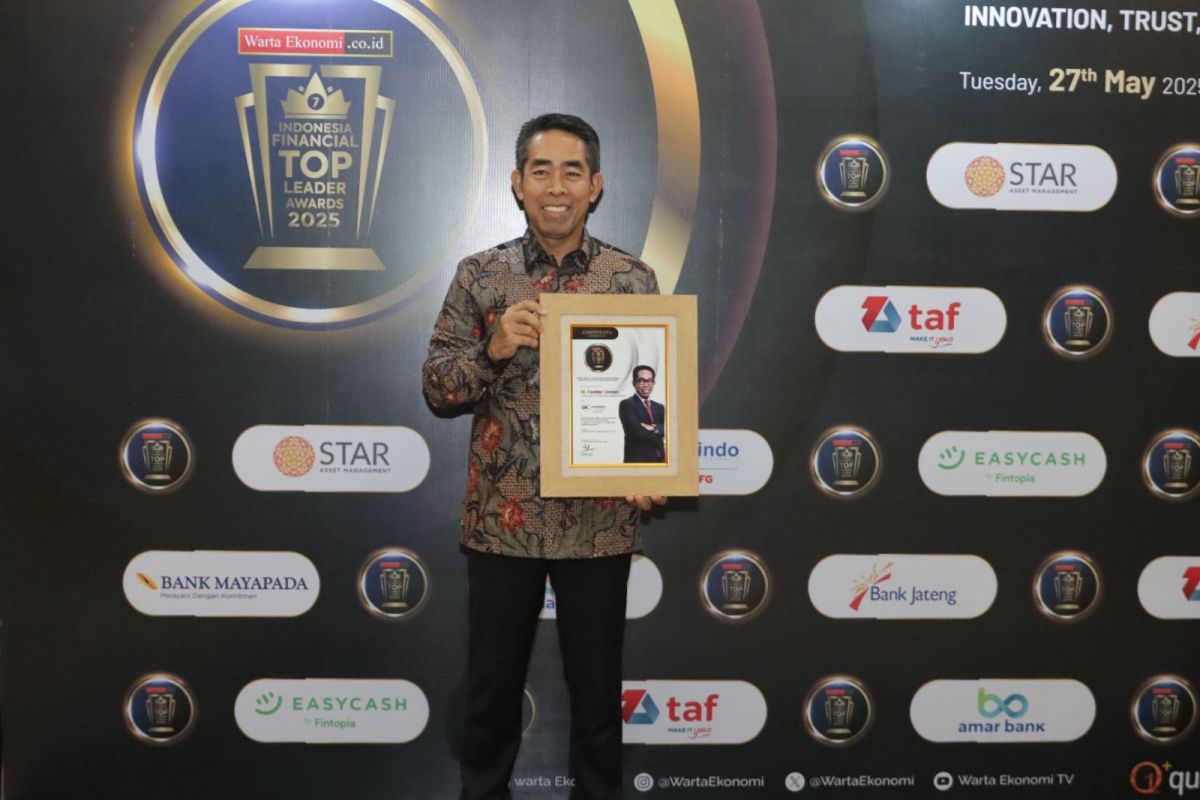 Askrindo raih Penghargaan Top Leader in Credit Insurance Industry ...