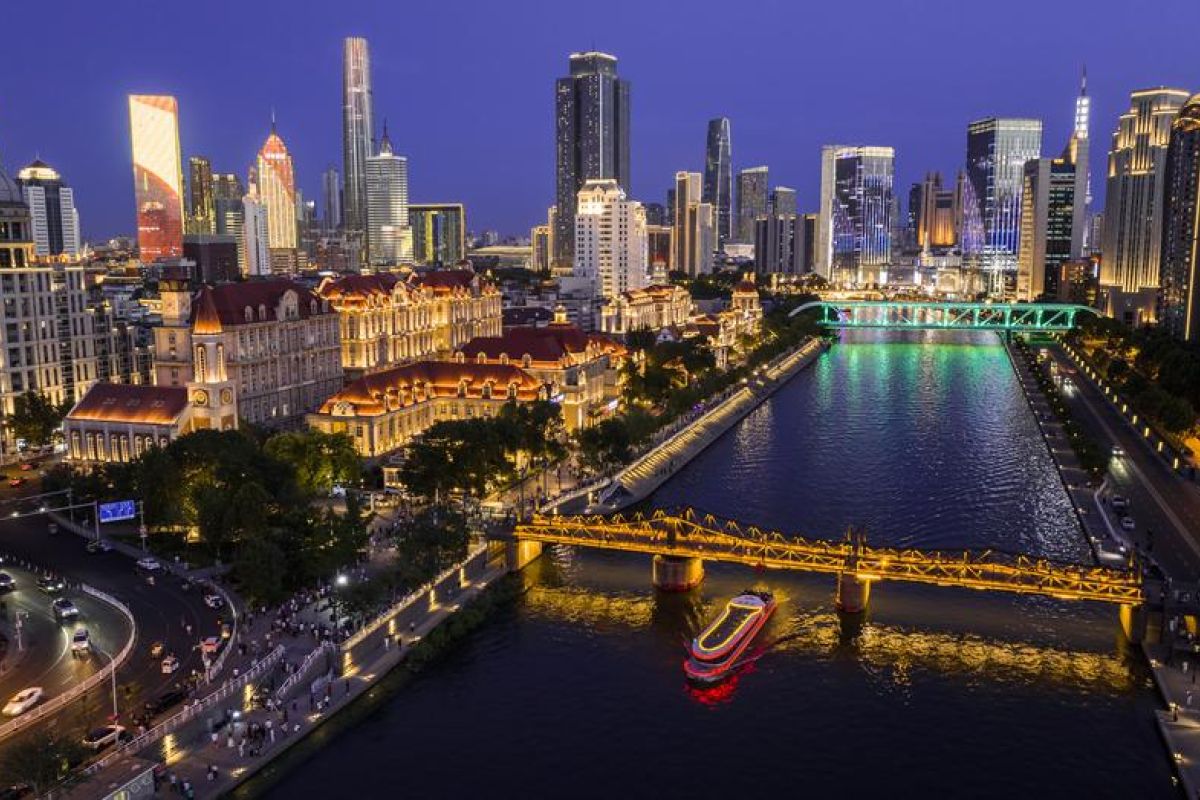 Menengok pesona pemandangan malam hari di Tianjin, China Utara - ANTARA ...