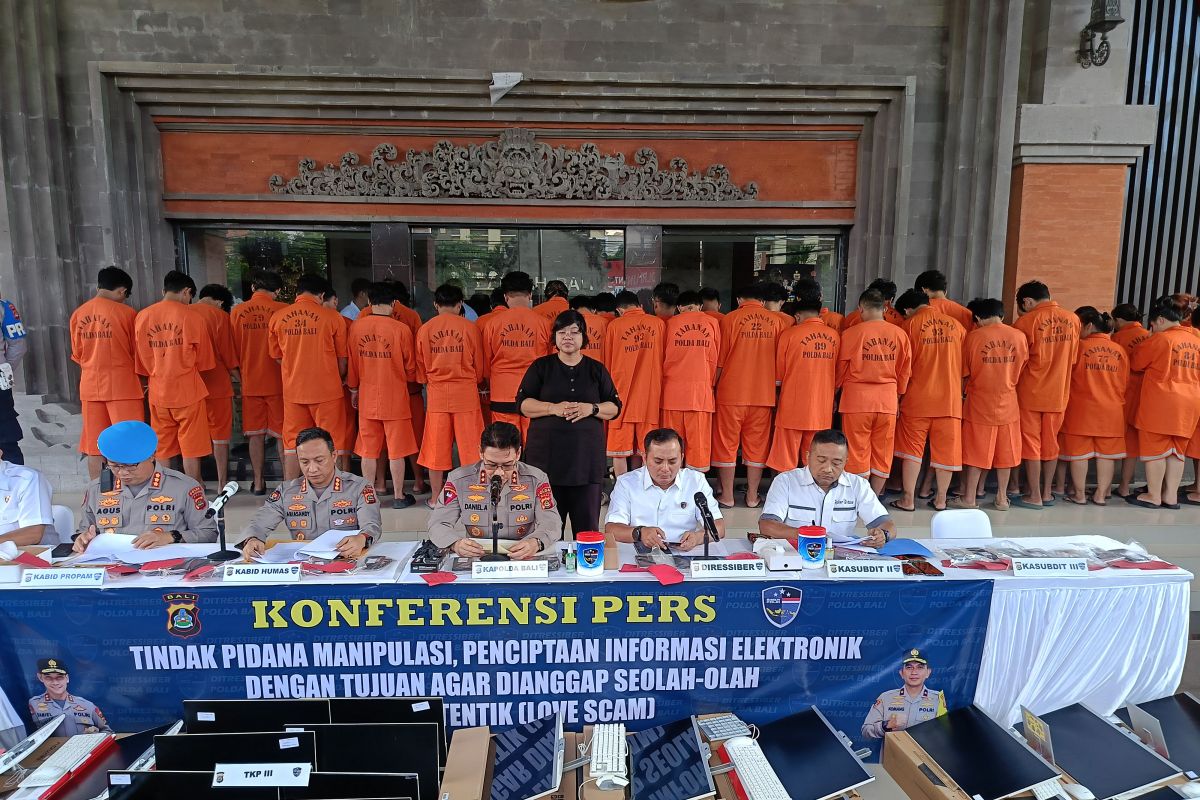 Polisi telusuri keterlibatan WNA dalam kasus penipuan daring di Bali - ANTARA News