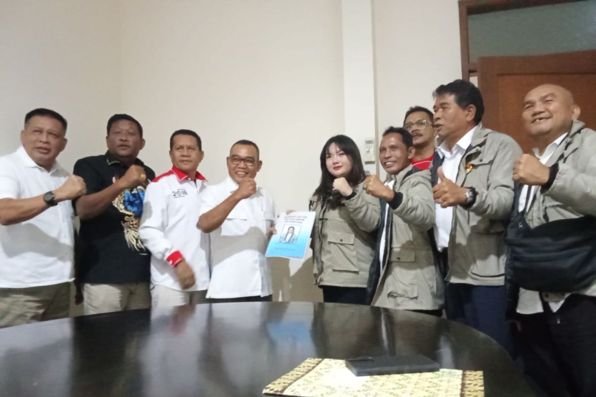 Hillary Brigitta Lasut mendaftar sebagai calon ketua umum Pertina ...