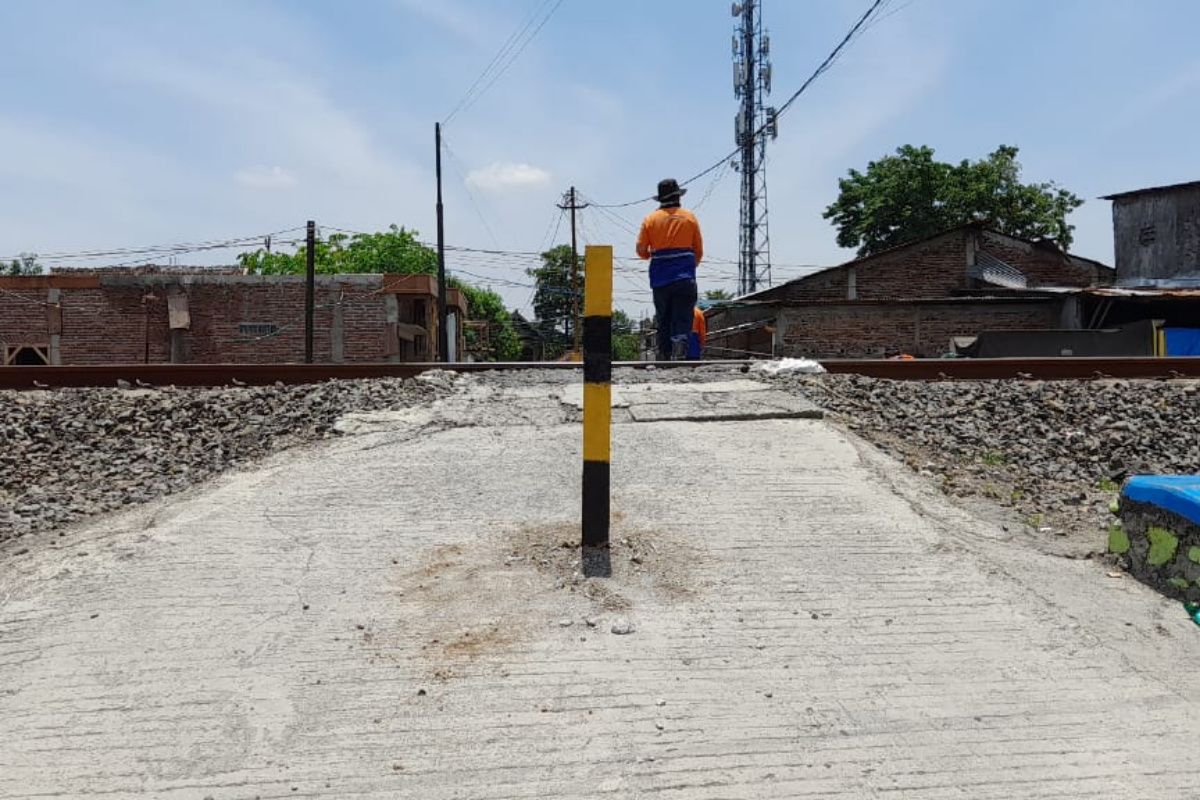 Satu tewas tertabrak KA Sembrani di perlintasan tanpa palang di Demak - ANTARA News