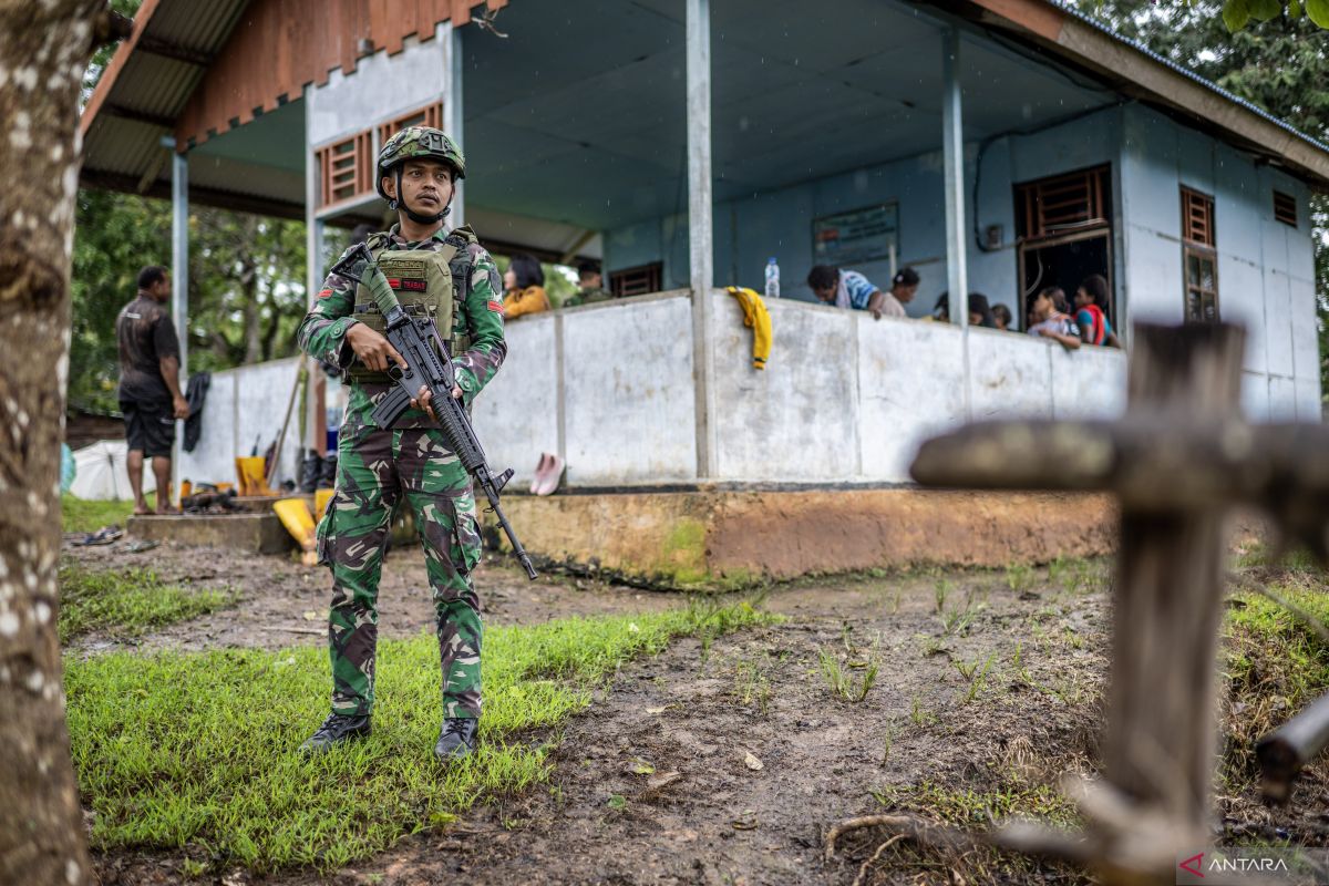 Satgas Pamtas RI-PNG kawal layanan Program Cek Kesehatan Gratis di Merauke - ANTARA News