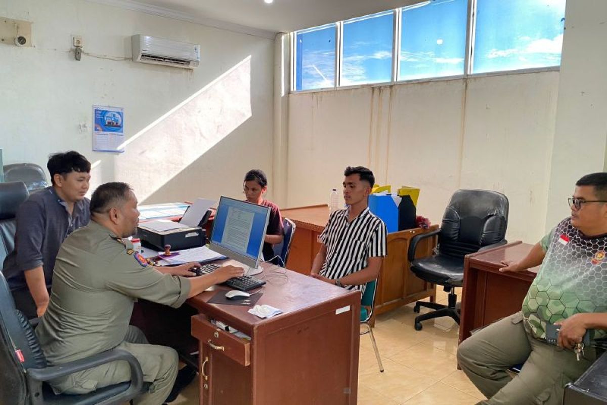 Satpol PP razia pekat jaring pasangan bukan suami istri di hotel - ANTARA News Jawa Timur