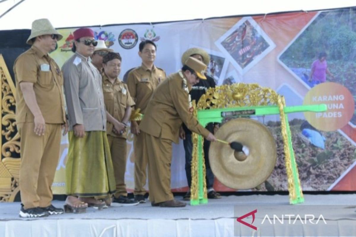 Pemkab Sumenep lestarikan tradisi bertani melalui festival tanam tete ...