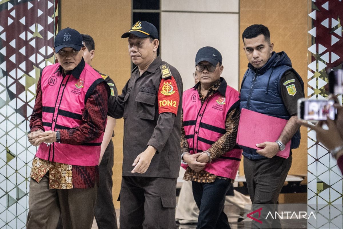 Kejagung tetapkan delapan tersangka kasus korupsi Sritex - ANTARA News