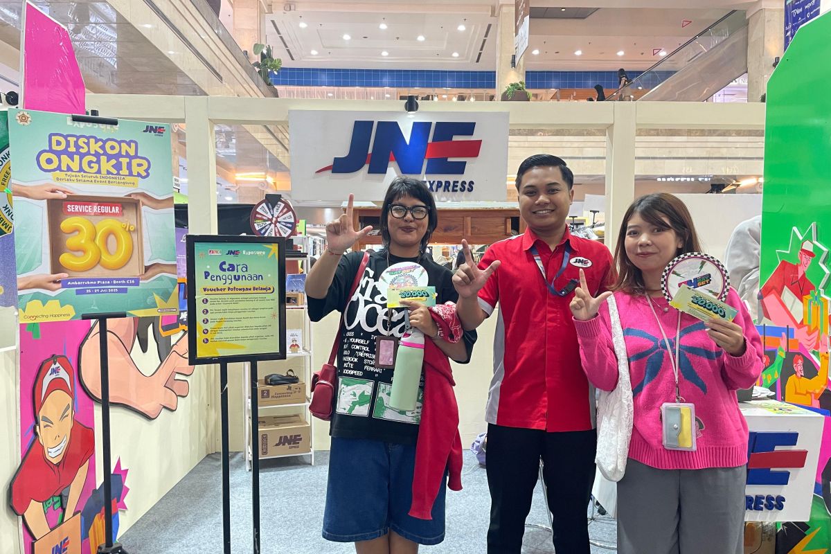 JNE berikan voucher belanja untuk pengunjung EXPOSURE 2025 - ANTARA ...