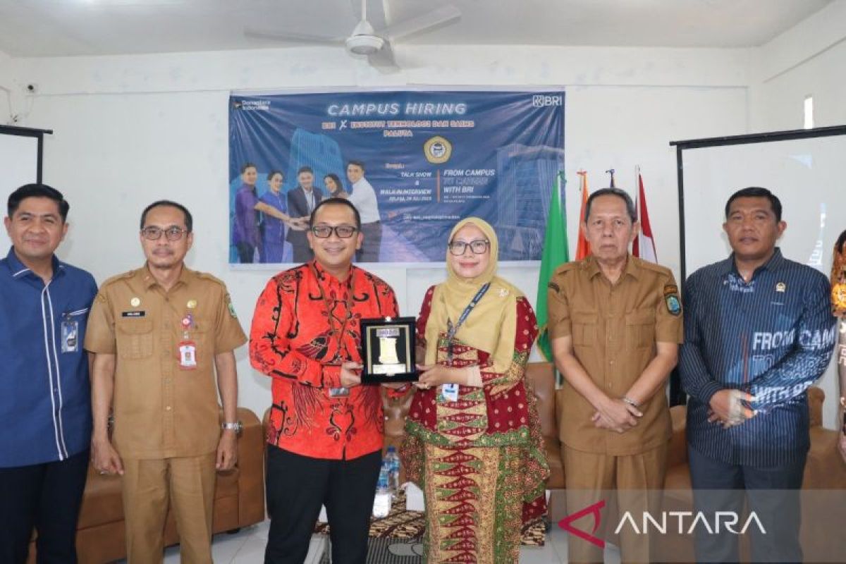Pemkab Paluta dukung kolaborasi ITS Paluta - BRI siapkan mahasiswa masuki dunia kerja - ANTARA ...