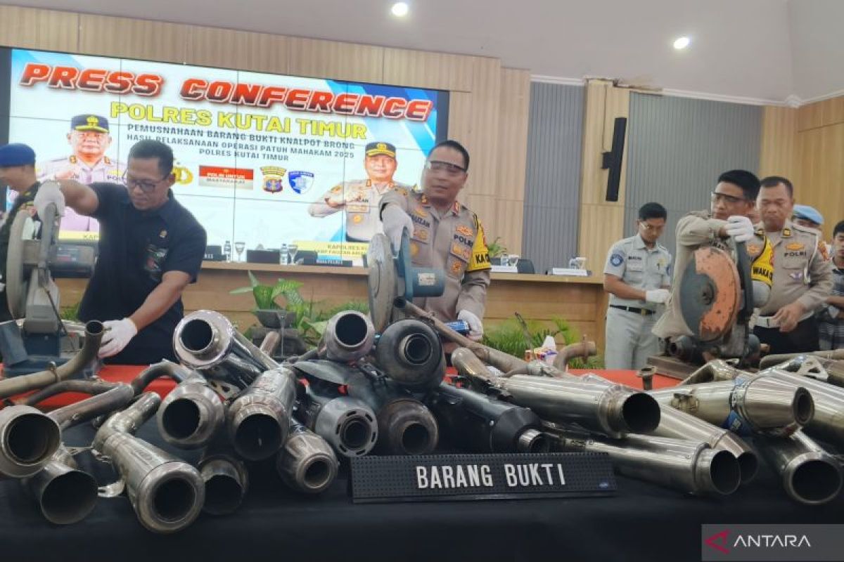 Polres Kutim tindak 557 pelanggar pada Operasi Patuh Mahakam 2025 - ANTARA News Kalimantan Timur