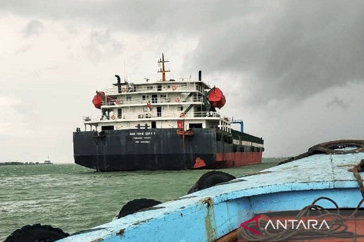 BMKG keluarkan peringatan dini gelombang tinggi di Maluku - ANTARA News