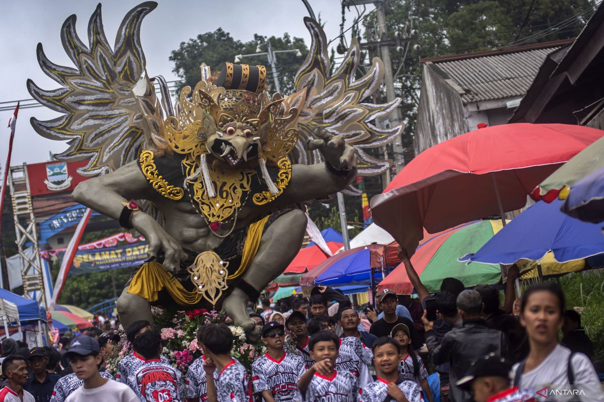 Ogoh-ogoh semarakkan Parongpong Carnival Day - ANTARA News