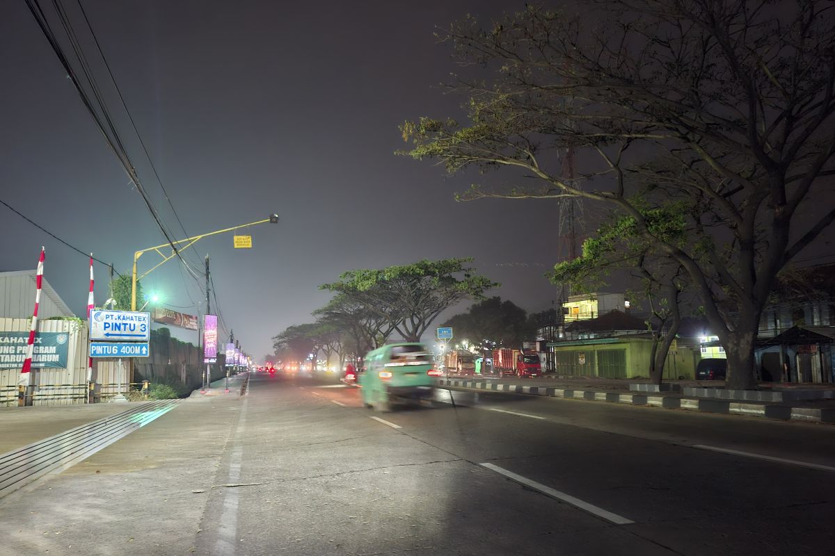 Jalan Raya Bandung-Garut minim PJU dan JPO bahayakan pengguna jalan ...