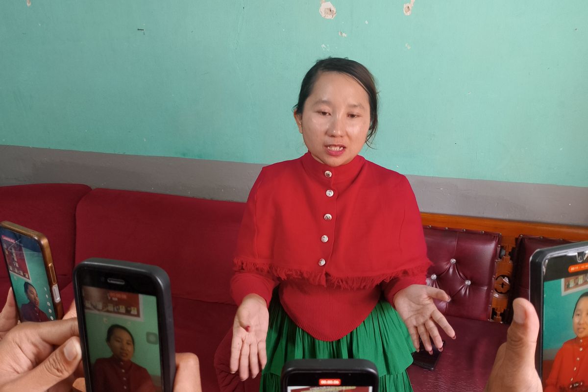 Artis Upiak Isil harap masalah royalti musik tidak diterapkan di Sumbar ...