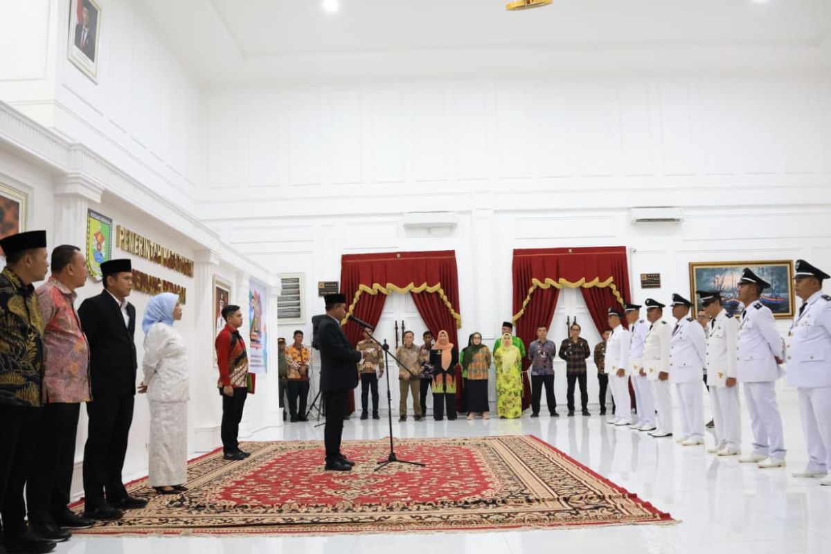 10 kades di Serdang Bedagai kembali dikukuhkan Bupati - ANTARA News ...