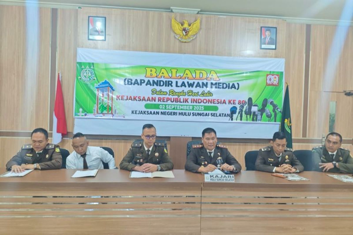 Kejari HSS sampaikan capaian kinerja peringati harlah ke-80 kejaksaan - ANTARA News Kalimantan ...