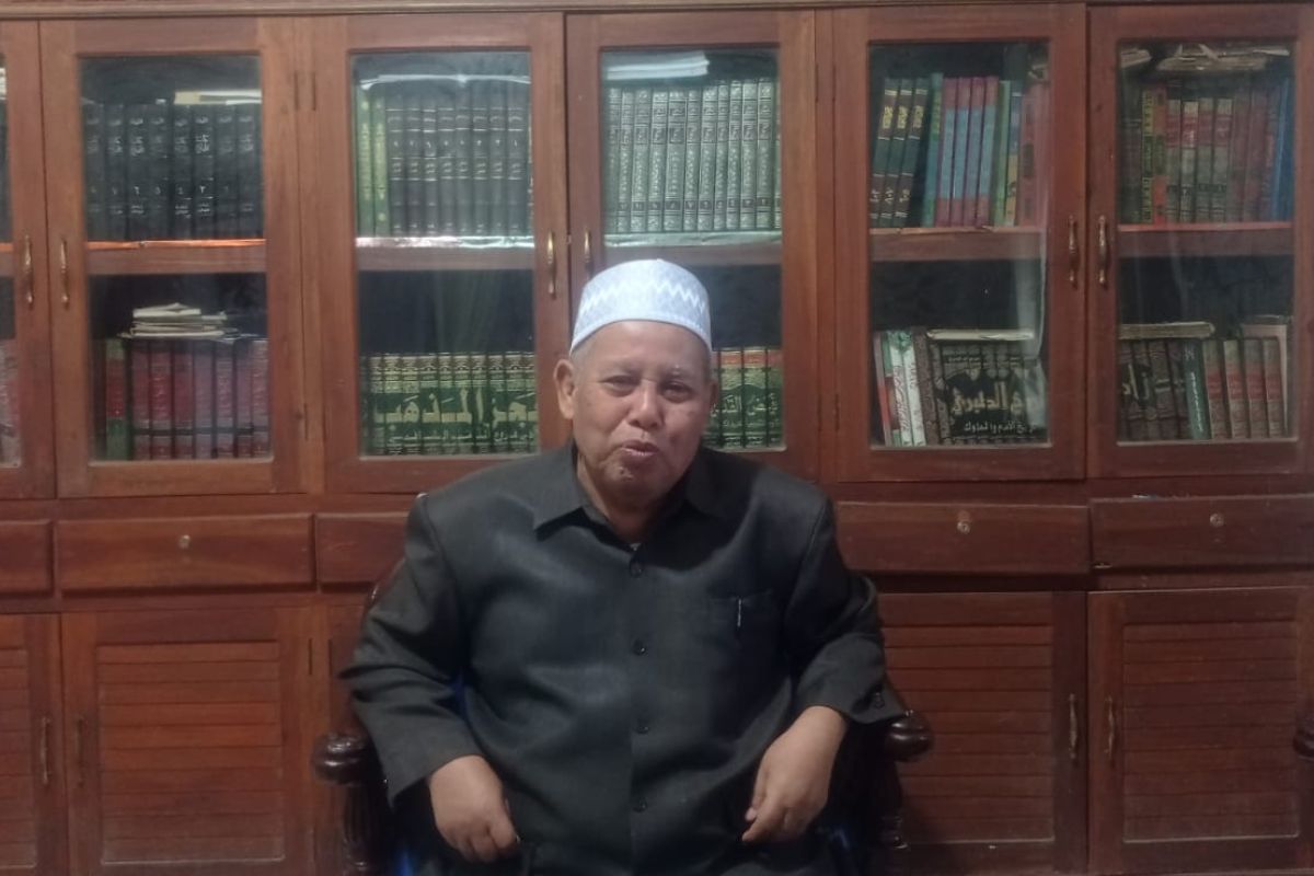 Ulama kharismatik asal Banten KH Hasan Basri larang kekerasan - ANTARA News Banten