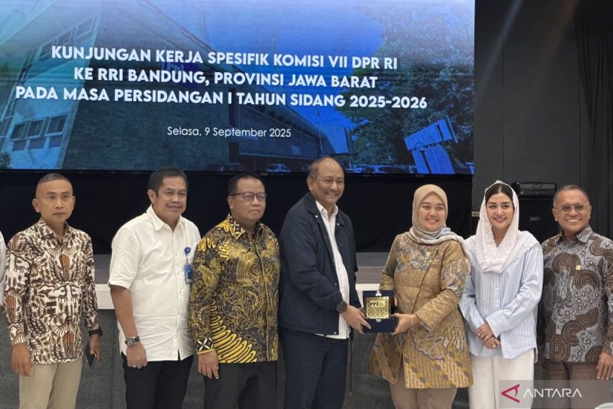 Komisi VII DPR dorong RRI terus berinovasi di tengah kemajuan zaman - ANTARA News