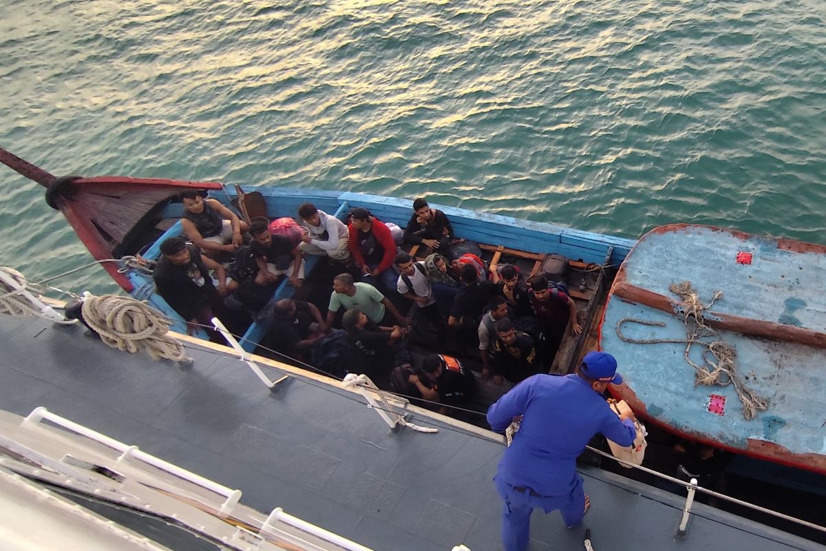 Polri gagalkan penyelundupan 29 PMI ilegal di Perairan Tanjung Balai - ANTARA News