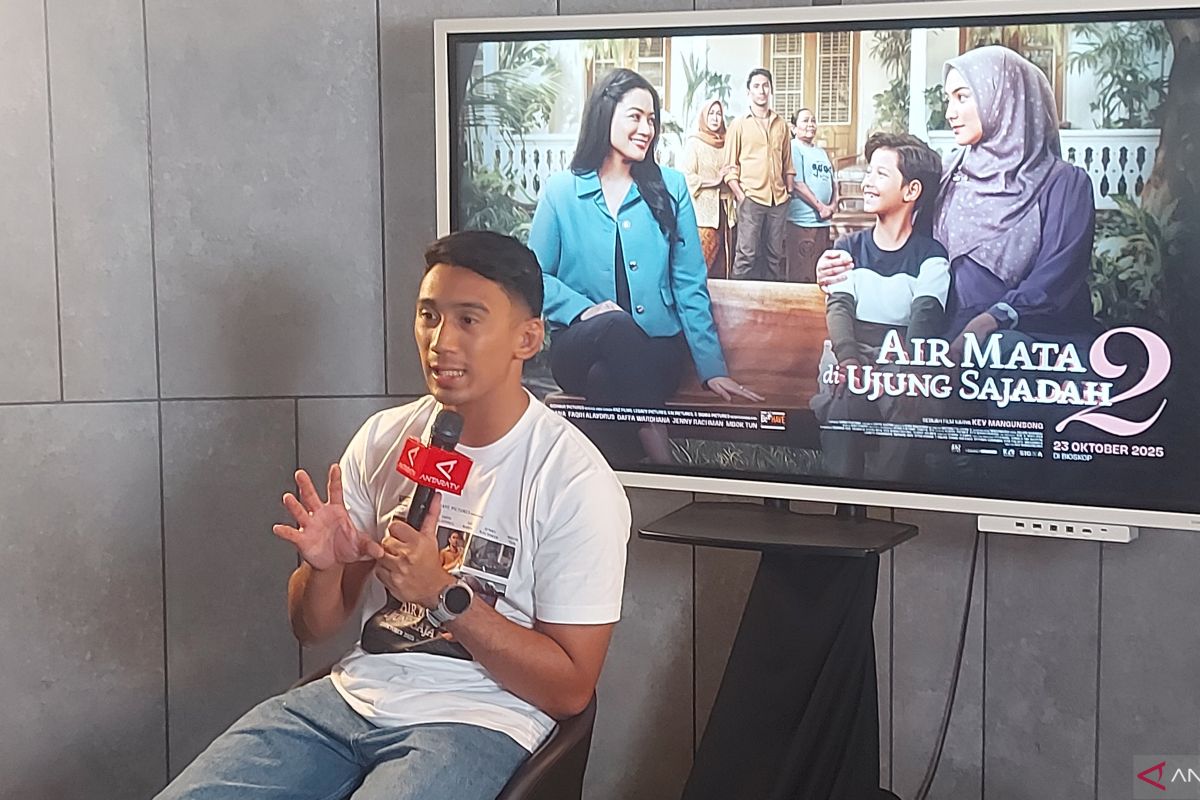 Daffa Wardhana, figur pria sentral film Air Mata di Ujung Sajadah 2 ...