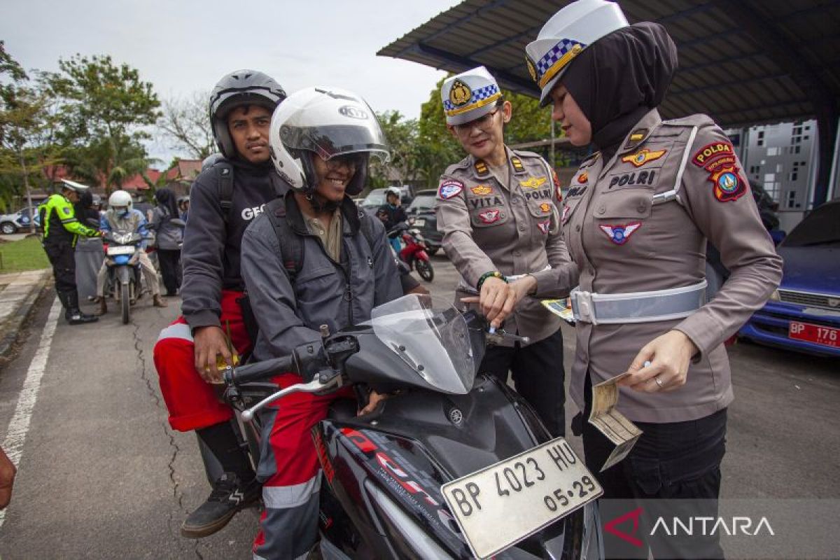 Razia kendaraan bermotor di Batam - ANTARA News