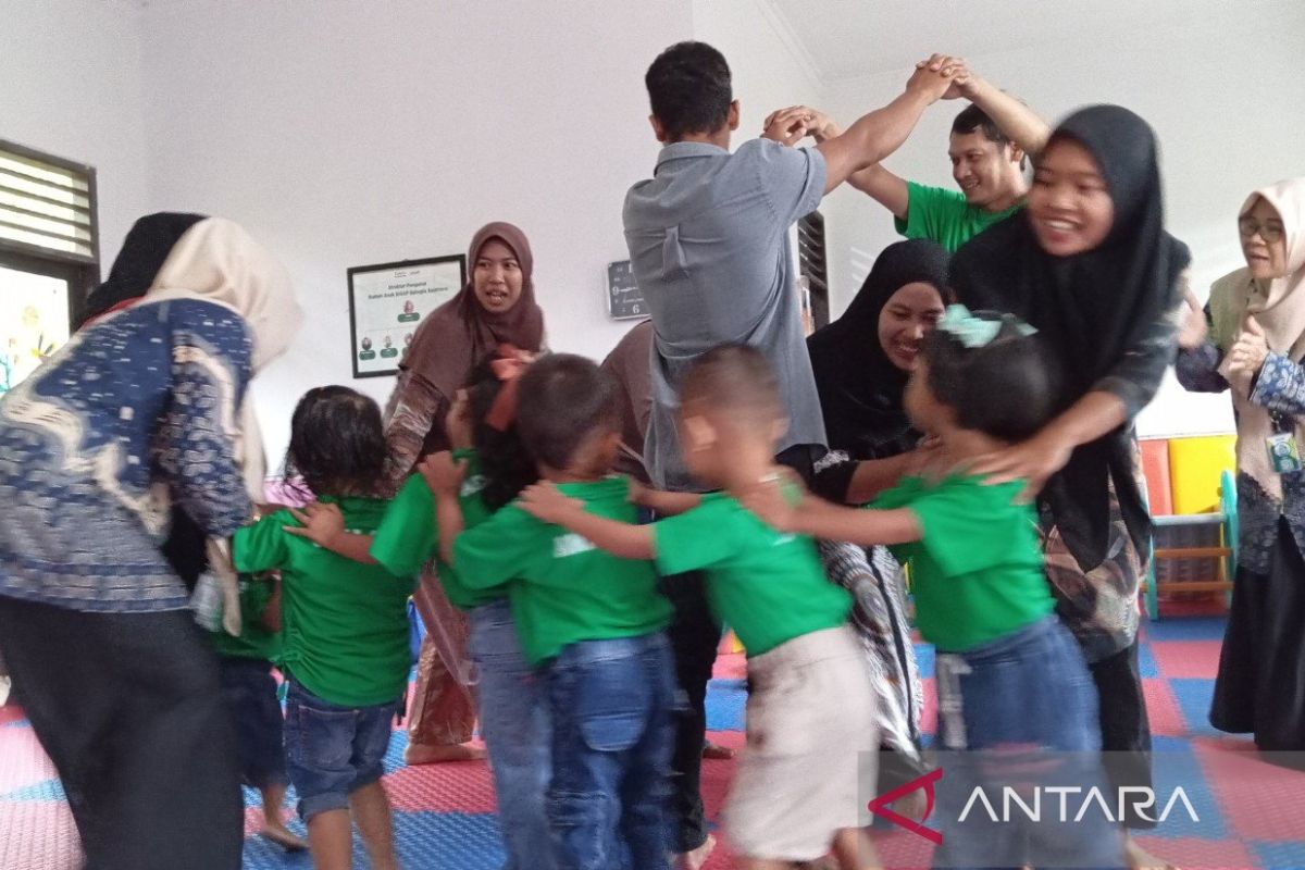 Pemkab Kukar tingkatkan mutu PAUD melalui kelas parenting - ANTARA News ...