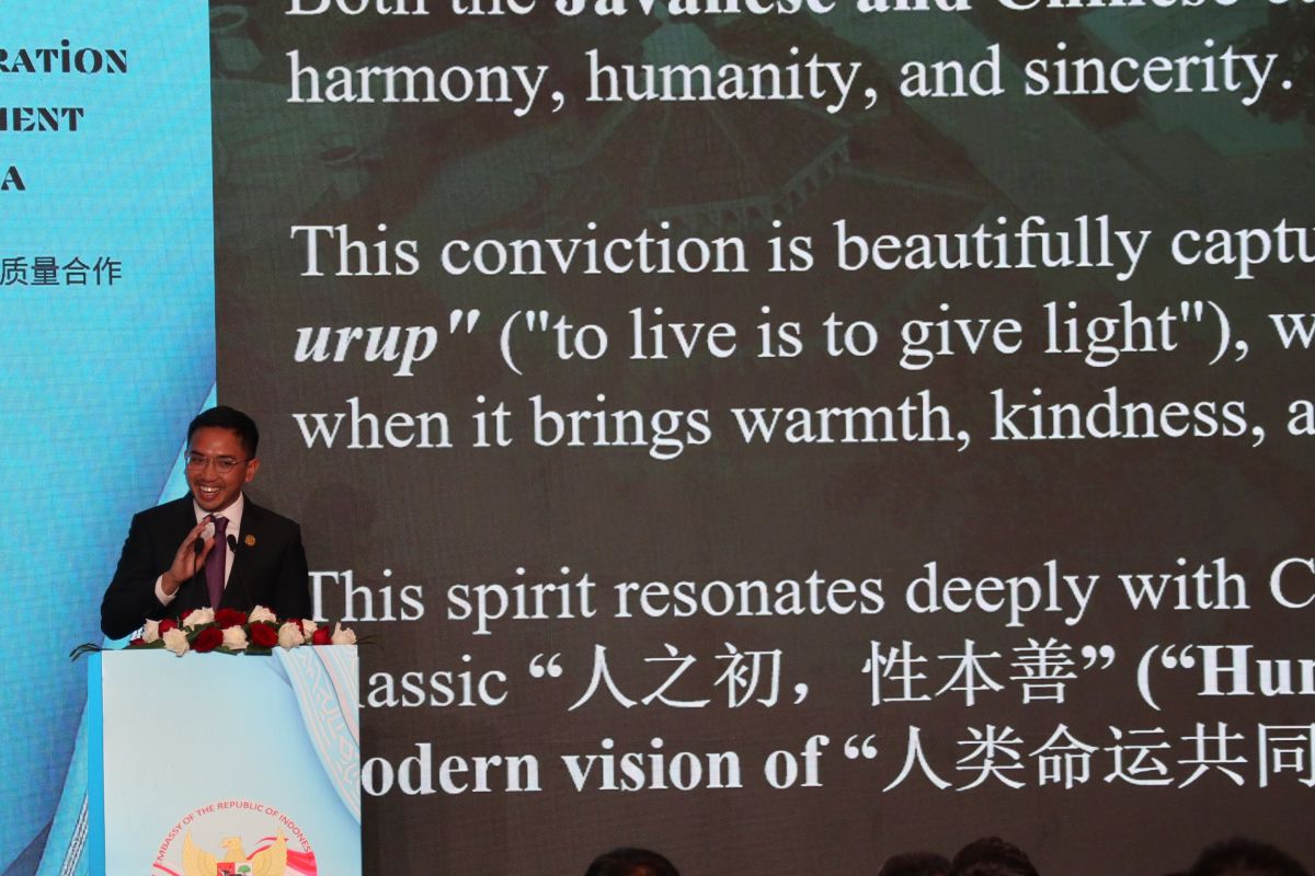 Gusti Bhre kenalkan filosofi Jawa ke pelaku usaha China di Beijing ...