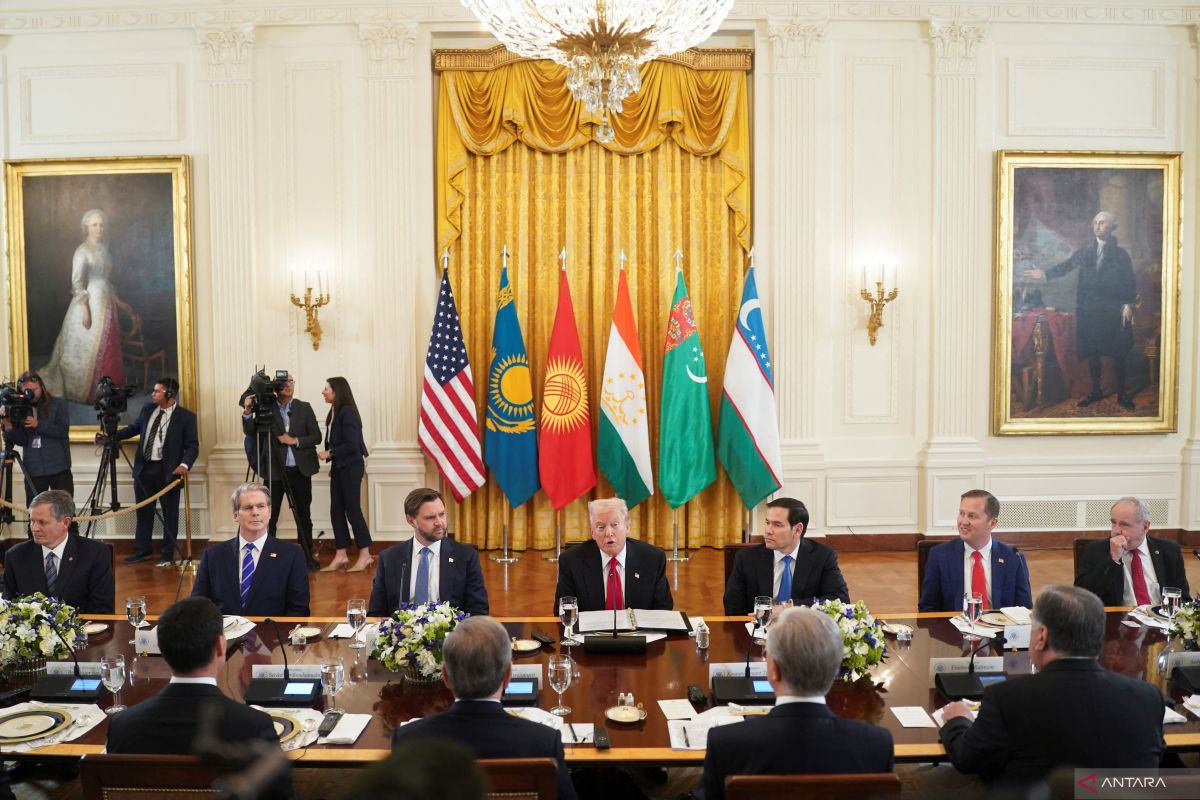 Pertemuan Donald Trump dan pemimpin Asia Tengah bahas penguatan hubungan strategis - ANTARA News