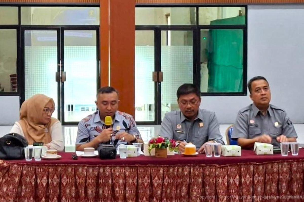 Perkuat PAD dan iklim usaha, Kemenkum Kalbar gelar mediasi raperda DPRD ...