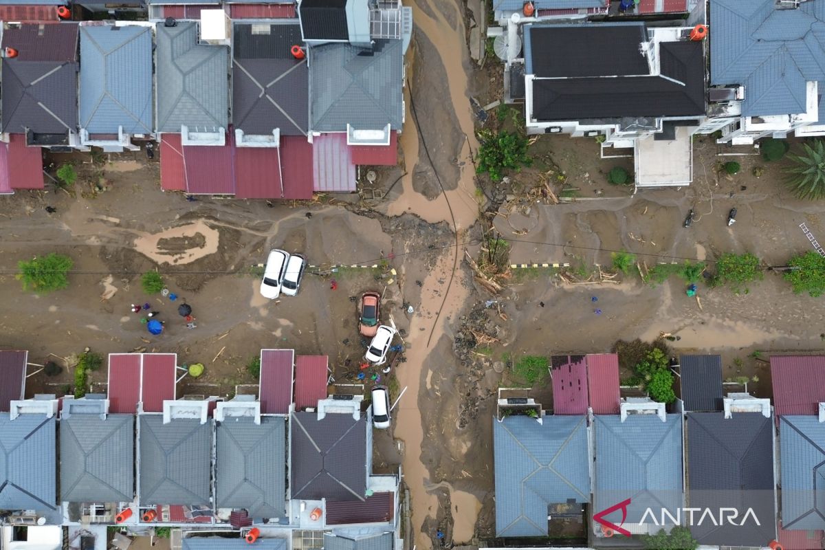 DMI serukan masjid jadi shelter pengungsi merespon banjir di Sumatera ...