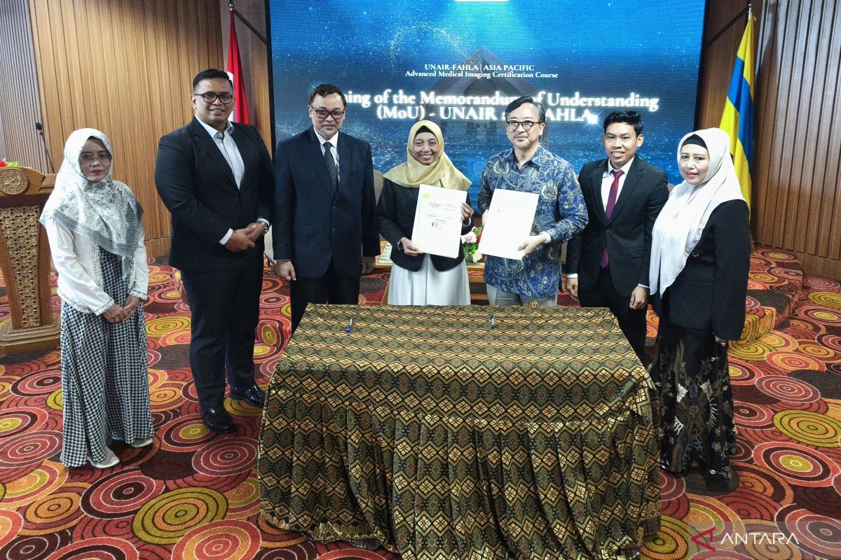 Fujifilm perkuat kualitas tenaga medis radiologi lewat FAHLA-UNAIR - ANTARA News Jawa Timur